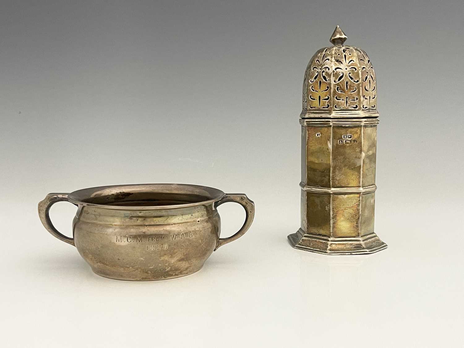 Lot 280 - A late Victorian silver octagonal lighthouse