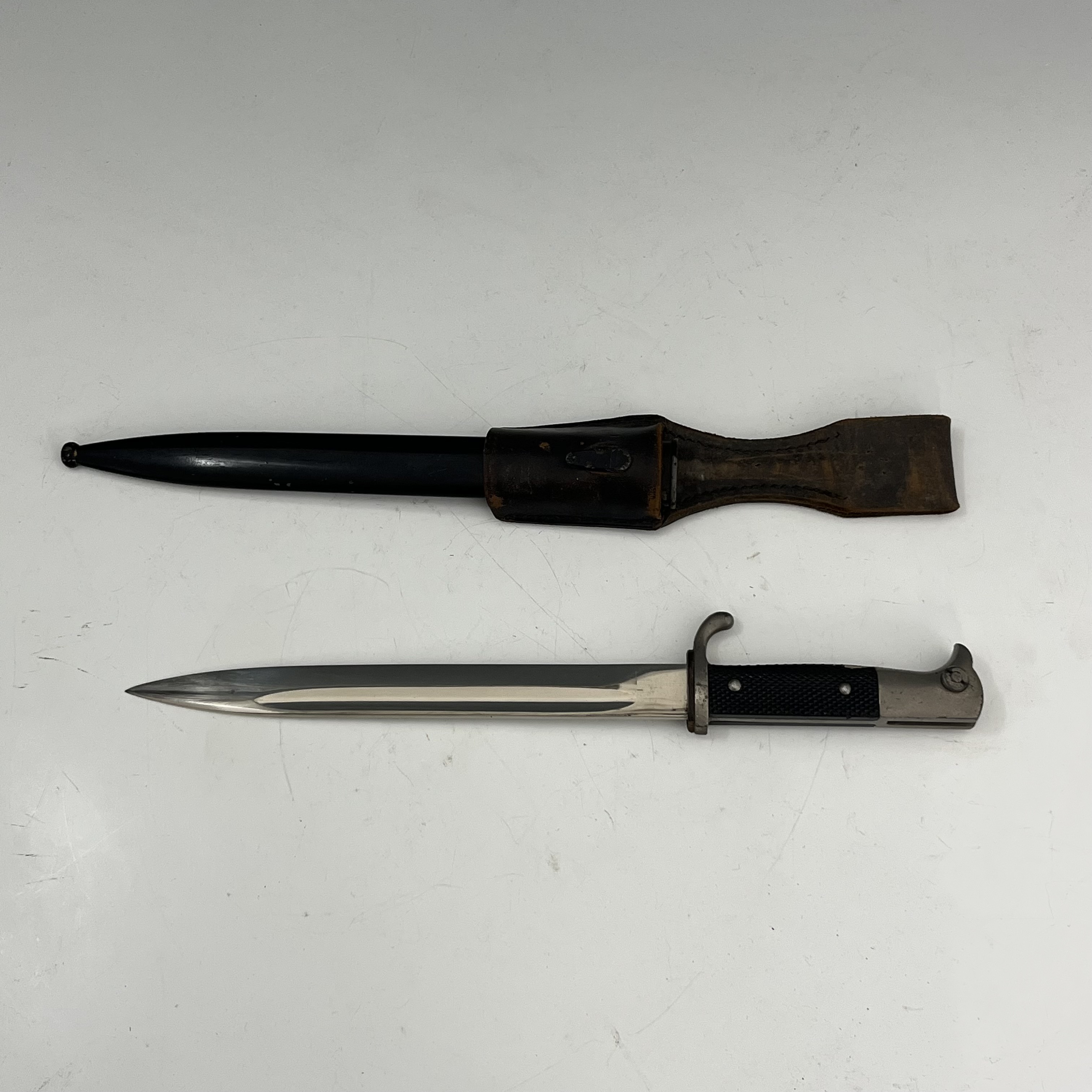 Lot 335 - Two German bayonets, including a Third Reich