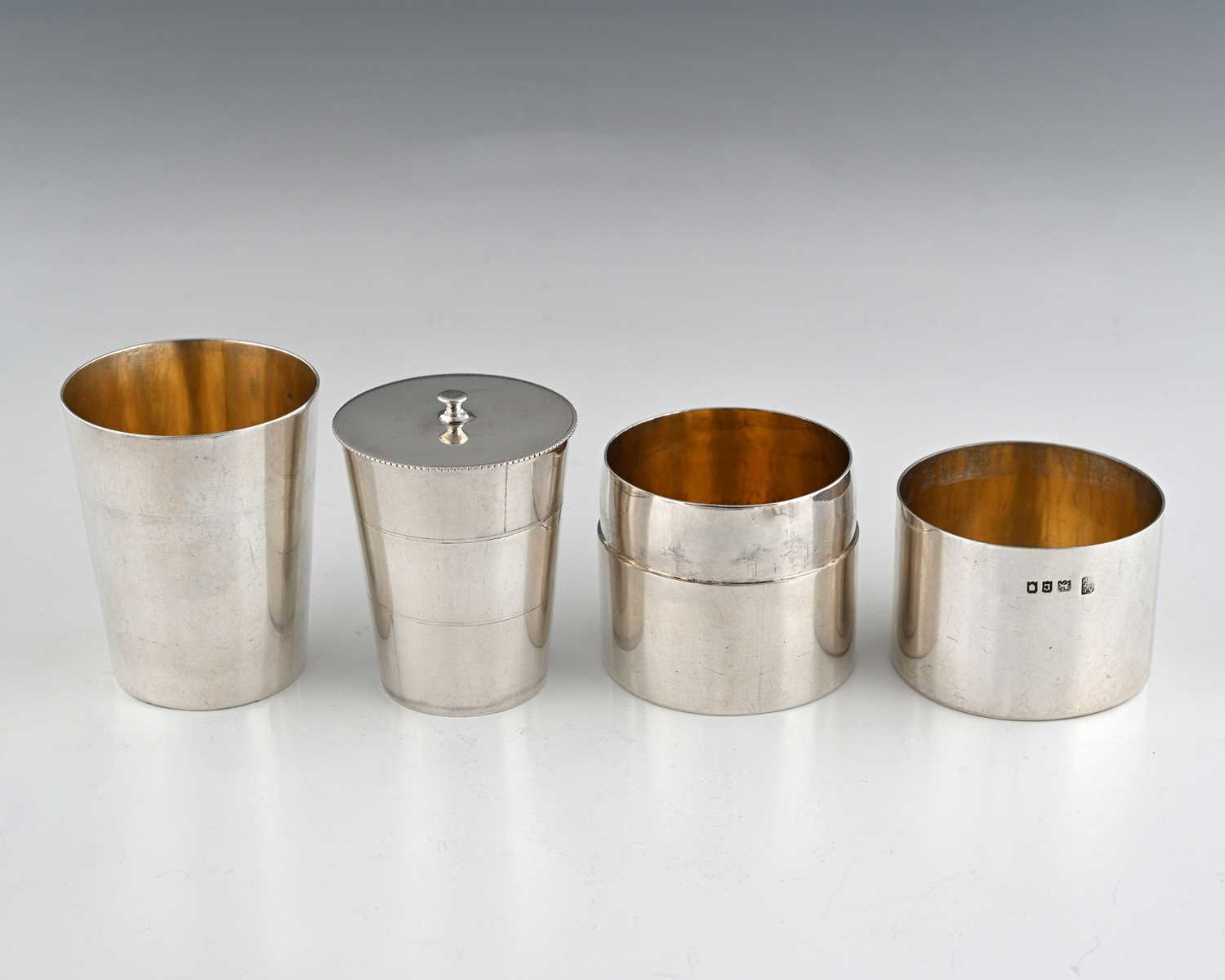 Lot 456 - A George V silver cylindrical case with gilt