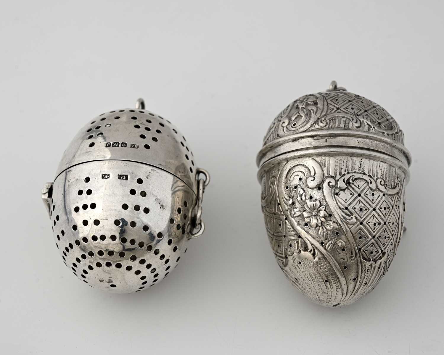 Lot 147 - A late Victorian silver tea infuser, of