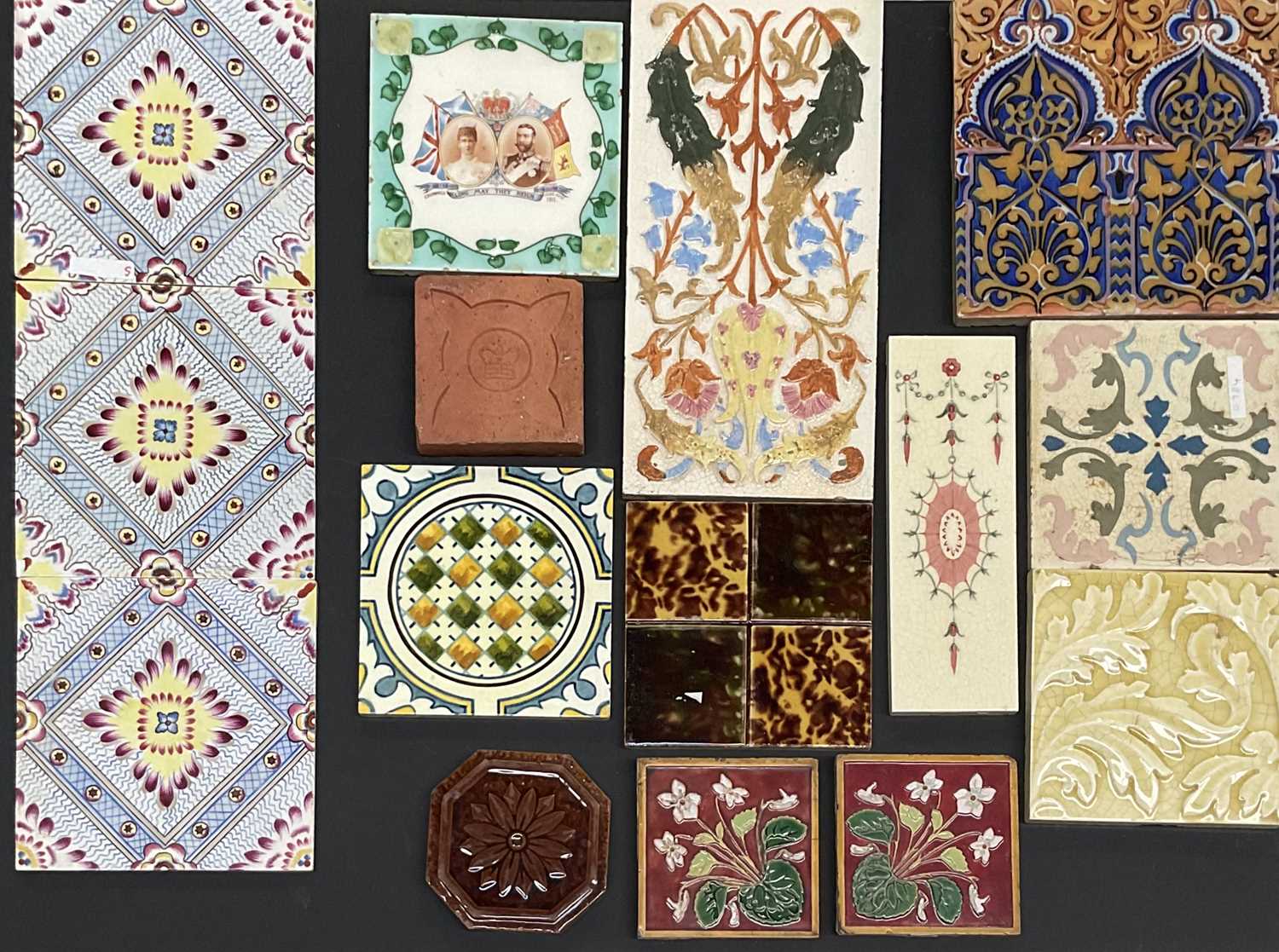Lot 100 - Victorian and Edwardian tiles including two